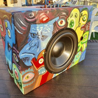 Custom Painted Blast Box 200w | Parts Express Project Gallery