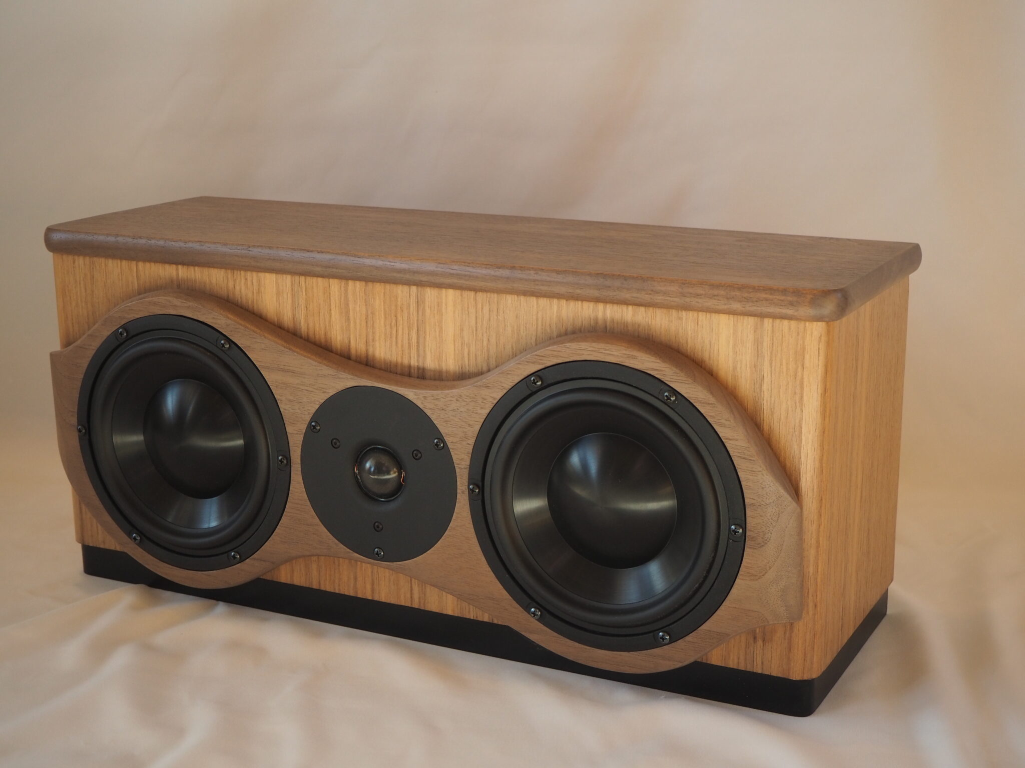 Solstice Custom | Parts Express Project Gallery