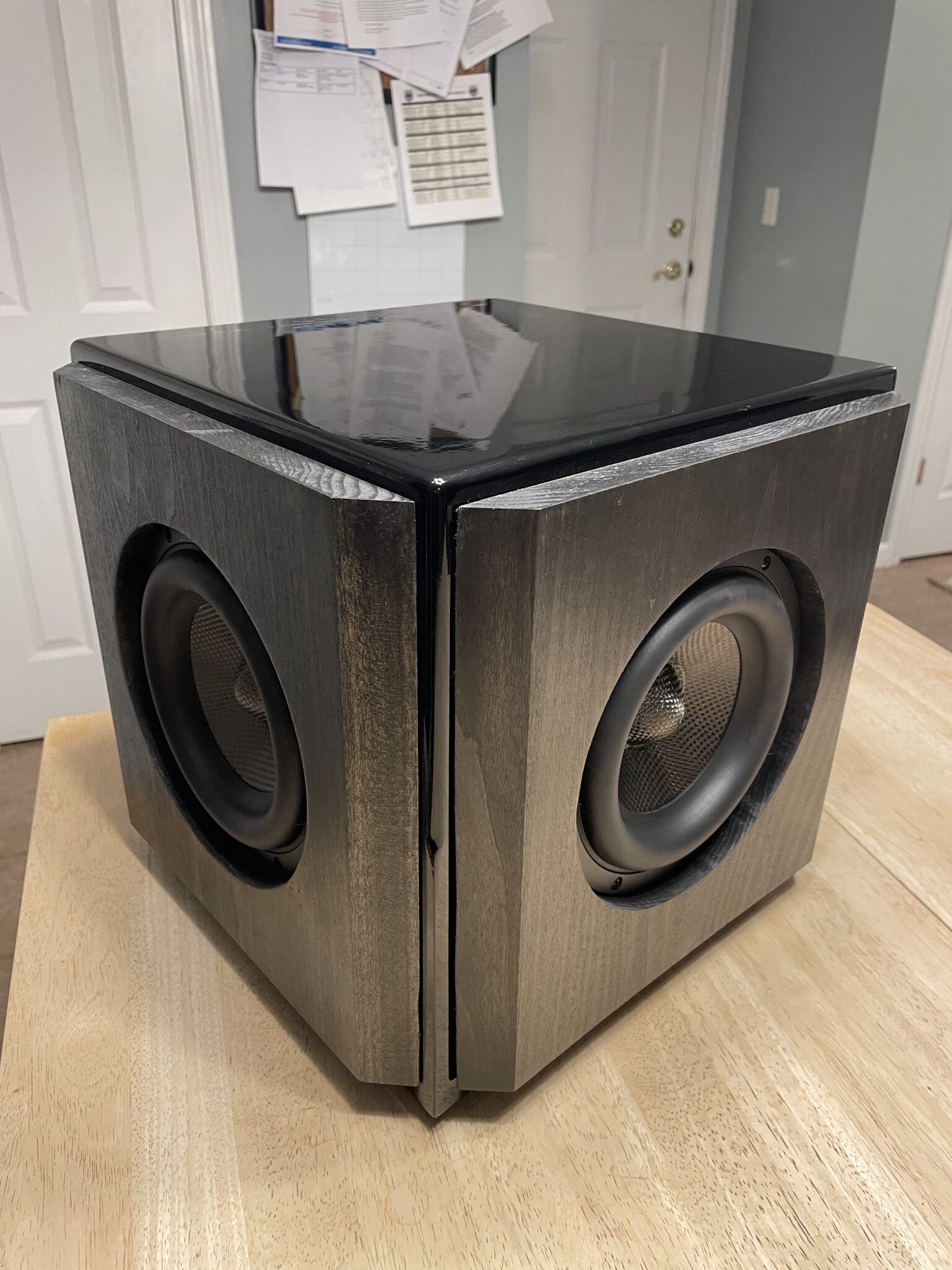 Etiquette 7 Cube | Parts Express Project Gallery